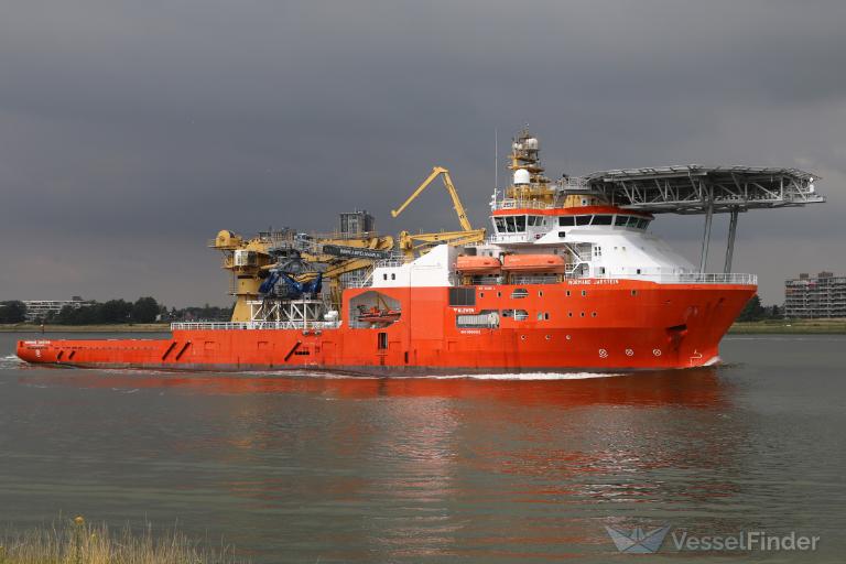 SOLSTAD OFFSHORE Announces Multiple Contract Awards - VesselFinder