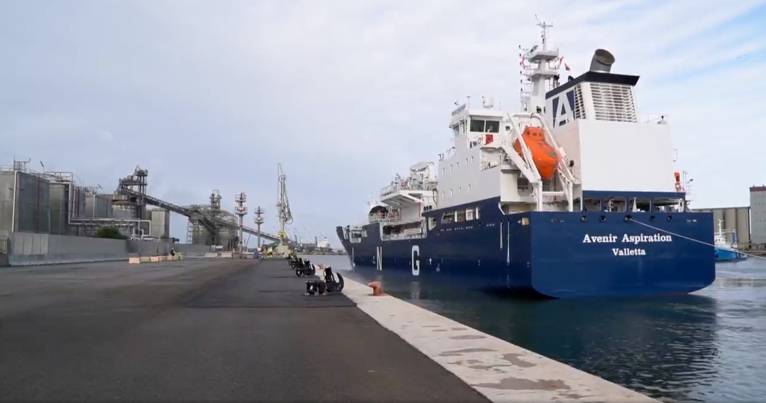 Avenir LNG Becomes Sole Shareholder In Small-scale Italian LNG Terminal ...