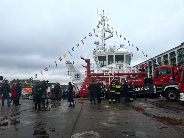 Firefighting Vessel Strazak-28 Christened in Szczecin, Joining The ...