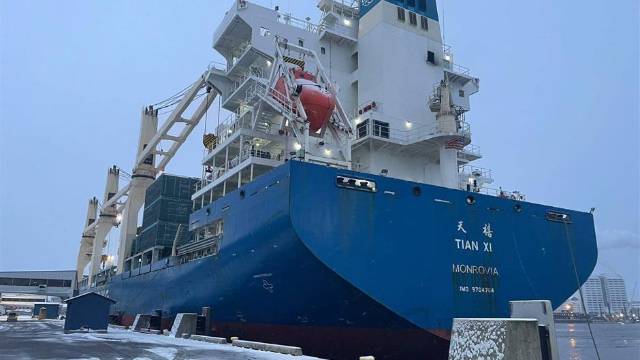 More loads take the smart sea route directly to Stockholm - VesselFinder