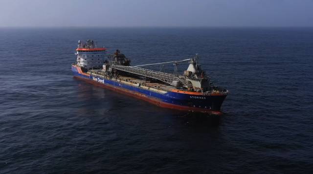 Van Oord breaks its own Subsea Rock Installation world record ...