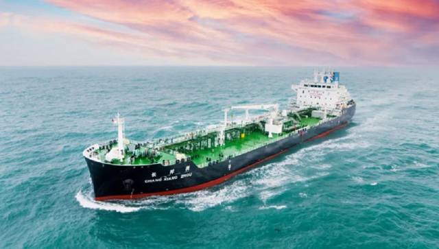 Wuchang Shipbuilding delivered the second 24,000 dwt crude tanker to ...