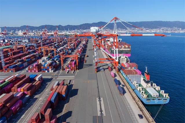 Three Companies to Expand Container Terminal in Kobe - VesselFinder