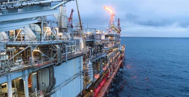 Bonga Main FPSO gets offshore topside compressors from TMC - VesselFinder