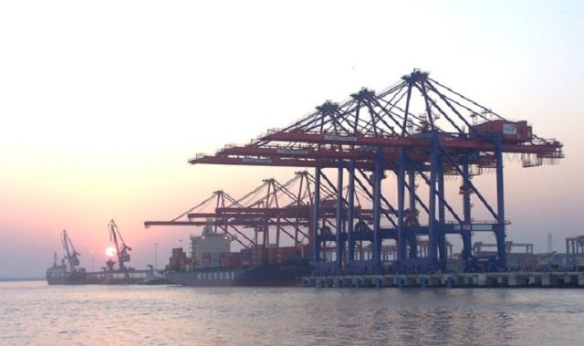 APM Terminals Pipavav adds coastal service - VesselFinder