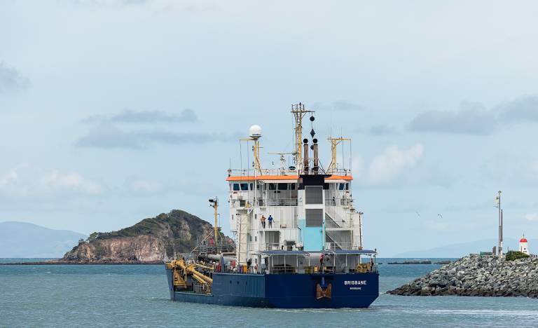 Port of Mackay maintenance dredging completed - VesselFinder