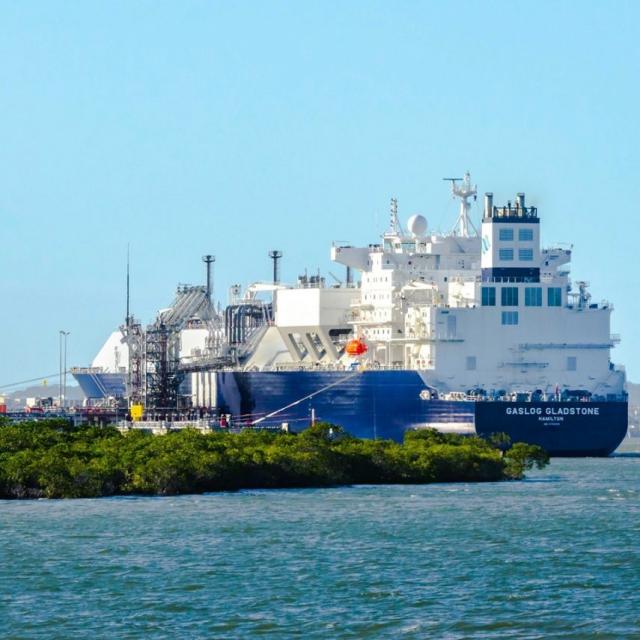 500th cargo sets sail for Shell’s QGC business - VesselFinder