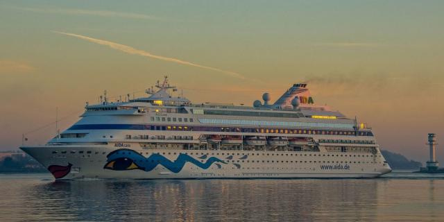 Cruise Season Kick-off In the Port of Kiel - VesselFinder