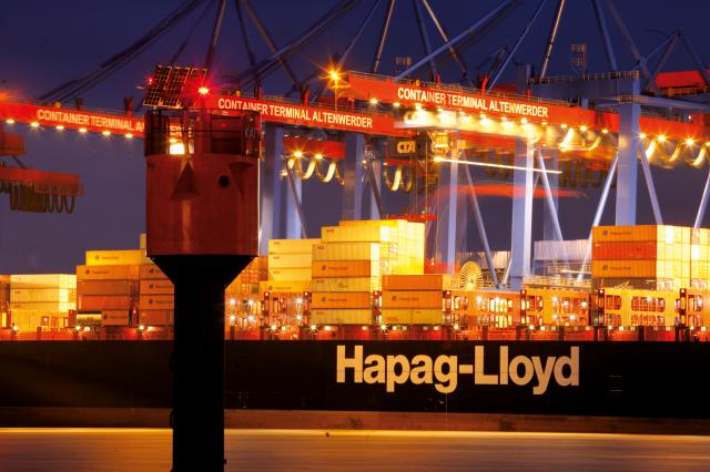 Record-breaking reefer order: 13,420 new reefers for Hapag-Lloyd - VesselFinder