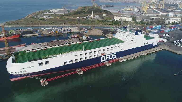 DFDS’ Largest ferry named and ready for service - VesselFinder