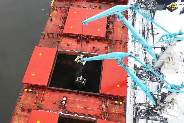 Servicing Capesize vessels in the port of Riga facilitates access to ...