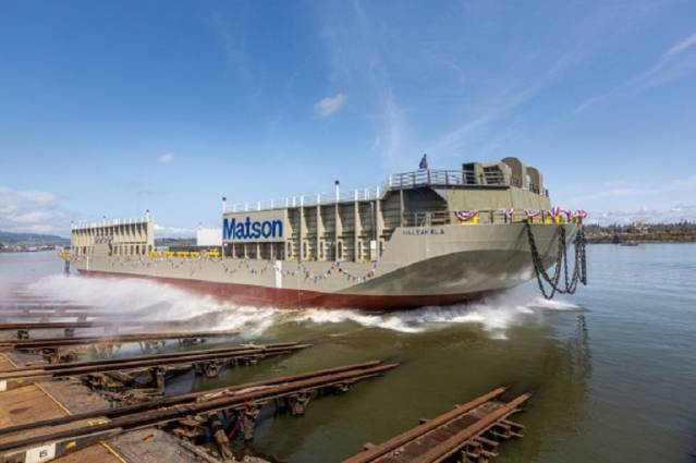 Matson Christens New Barge For Neighbor Island Service - VesselFinder