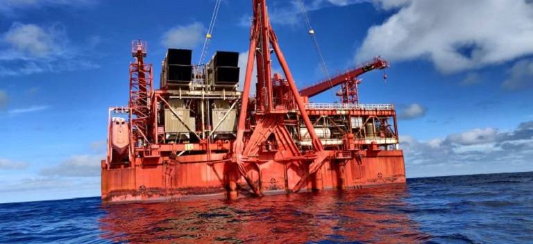 Decommissioned Banff FPSO Safely Arrives At Kishorn Port - VesselFinder