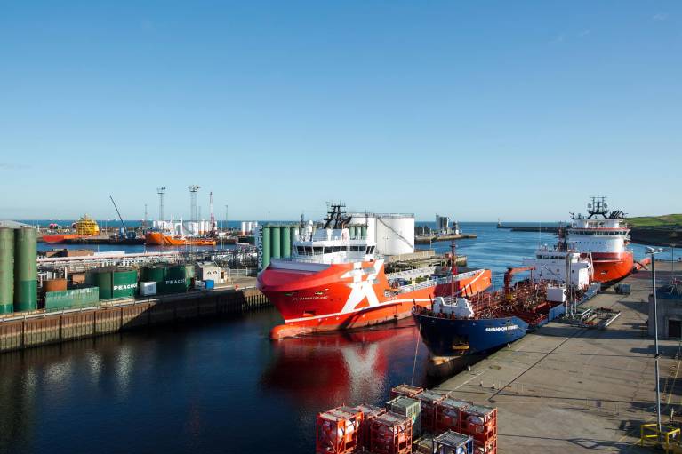 Peterson Secures Integrated Logistics Contract with Shell - VesselFinder