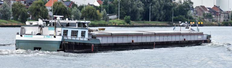 TYPHON, Cargo ship - Details and current position - MMSI 205204490 ...