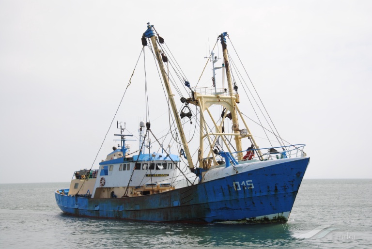 MFV Z15 ZILVERMEEUW, Fishing vessel - Scheepsdetails en huidige positie ...