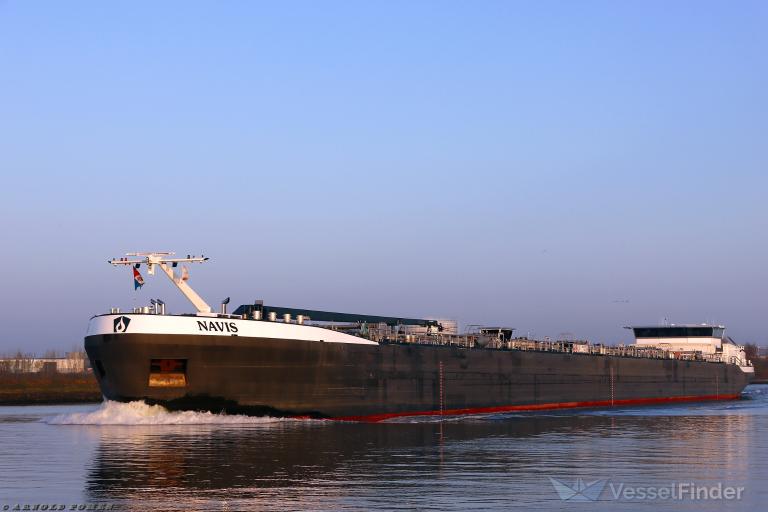 NAVIS, Tanker - Details and current position - MMSI 205262290 ...