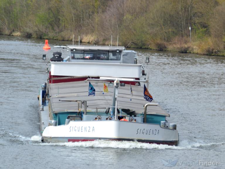 SIGUENZA, Cargo ship - Details and current position - MMSI 205355890 ...