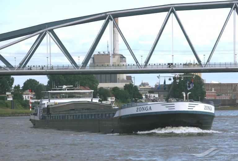 TIGRIS, Cargo ship - Details and current position - MMSI 205388490 ...