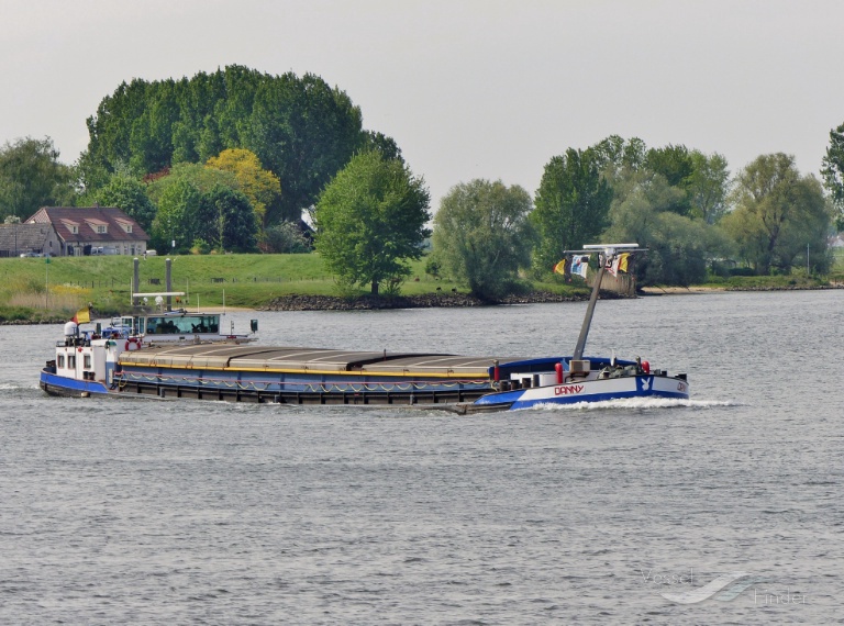DANNY, Cargo ship - Details and current position - MMSI 205490090 ...