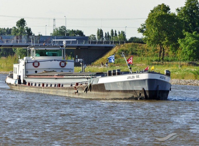 JALDI SE, Cargo ship - Details and current position - MMSI 205514490 ...