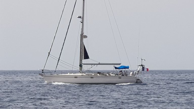 VIROR, Sailing vessel - Details and current position - MMSI 205916210 ...