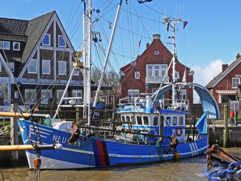 SEESTERN, Fishing vessel - Schiffsdaten und aktuelle Position - MMSI ...