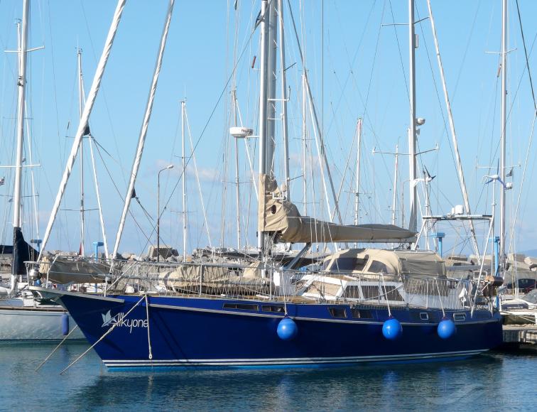 ALKYONE, Sailing vessel - Details and current position - MMSI 211207840 ...