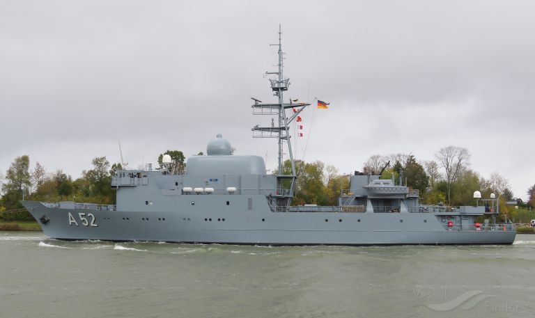 OSTE, Military ops - Details and current position - MMSI 211211470 ...