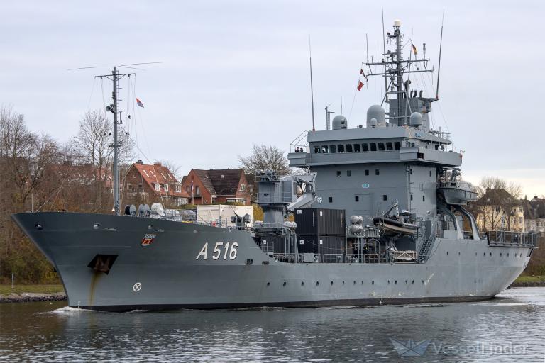 GERMAN WARSHIP A516, Military ops - Details and current position - MMSI 211211520 - VesselFinder