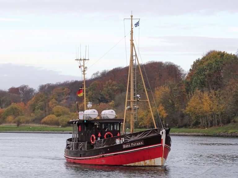 ROSA PALUKA, Passenger ship - Detalles del buque y posición actual ...