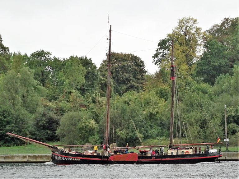 FORTUNA, Sailing vessel - Detalles del buque y posición actual - MMSI ...