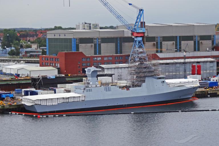 Free AIS Ship Tracking of Marine Traffic - VesselFinder