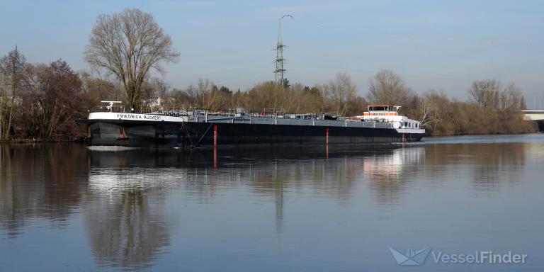 FRIEDRICH RUECKERT, Tanker - Details and current position - ENI ...
