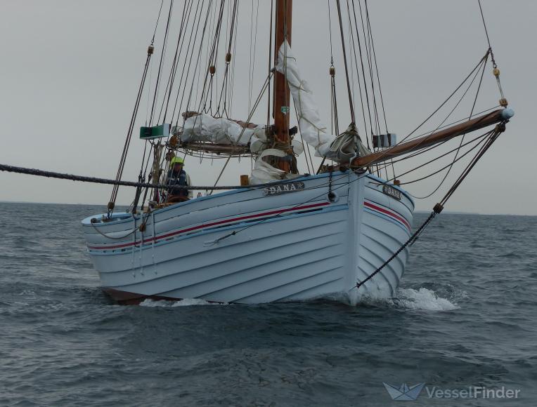 DANA, Sailing vessel - Details and current position - MMSI 211287430 ...