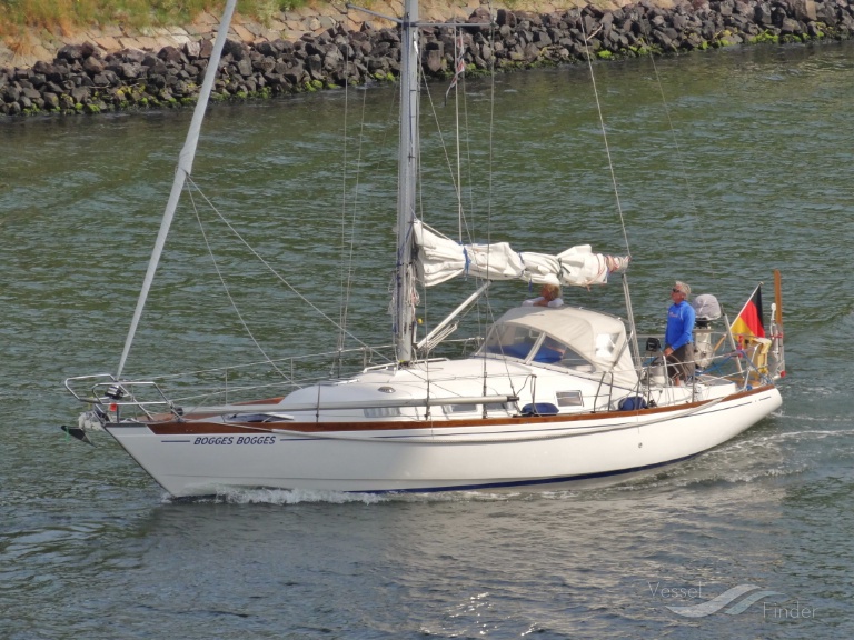 BOGGES BOGGES, Sailing vessel - Details and current position - MMSI ...
