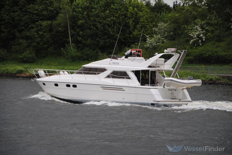 THETIS, Pleasure craft - Details and current position - MMSI 211461690 ...