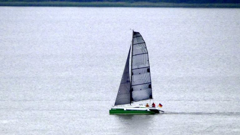 PONTOS, Pleasure craft - Details and current position - MMSI 211464550 ...