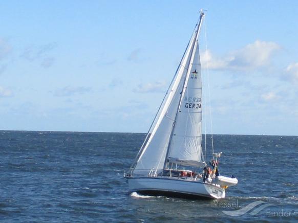 SY SEESTERN, Sailing vessel - Details and current position - MMSI ...