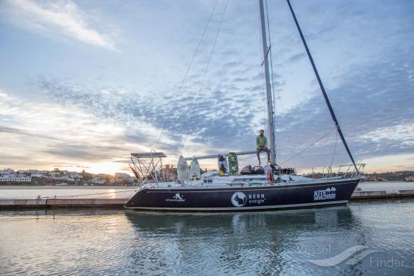 ZEST, Sailing vessel - Details and current position - MMSI 211469120 ...