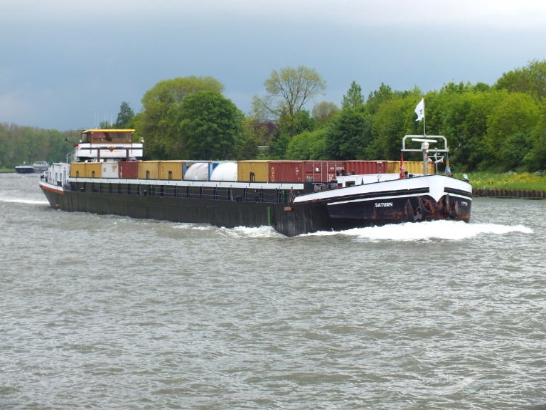 SATURN, Cargo ship - Details and current position - MMSI 211494500 ...