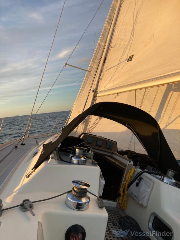 STORMALONG, Pleasure craft - Details and current position - MMSI ...