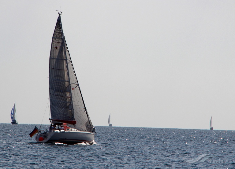 IBTY, Sailing vessel - Details and current position - MMSI 211555550 ...