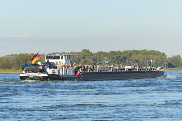 GOYA, Tanker - Details and current position - MMSI 211556920 - VesselFinder