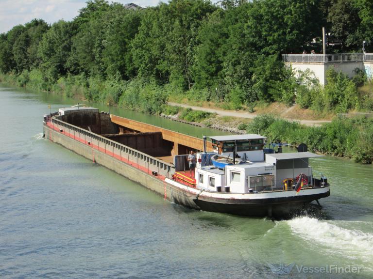 RITA, Cargo ship - Details and current position - MMSI 211671070 ...