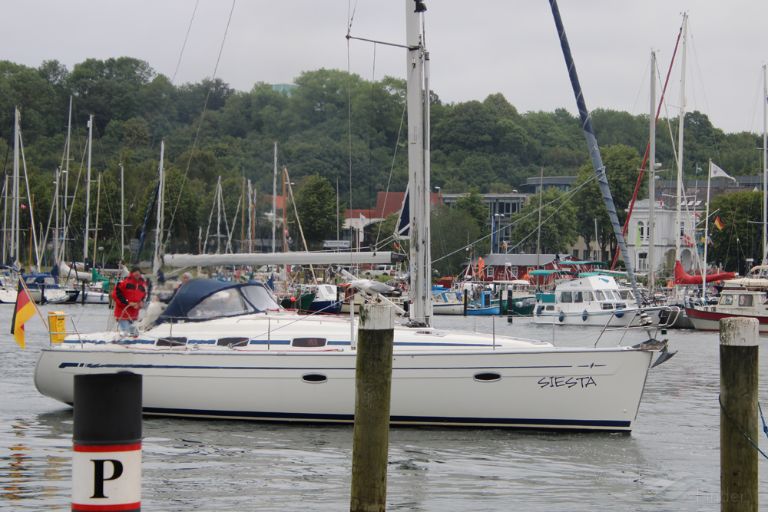 SIESTA, Sailing vessel - Details and current position - MMSI 211671350 ...