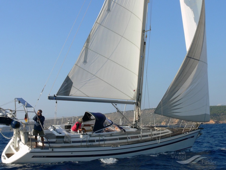 SY THALATTA SUNBEAM, Sailing vessel - Details and current position - MMSI 211690240 - VesselFinder