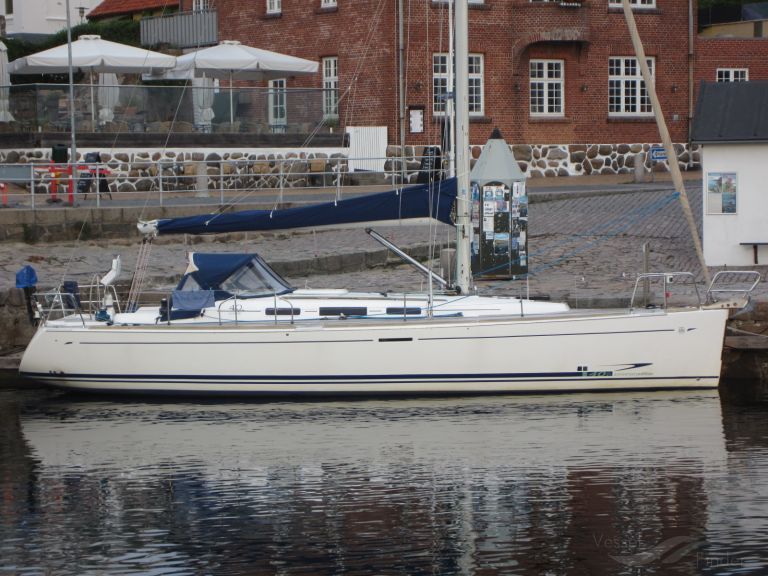 INVICTUS, Sailing vessel - Details and current position - MMSI ...