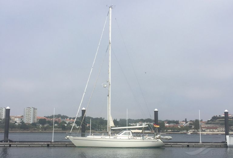 JOKER, Sailing vessel - Details and current position - MMSI 211713480 ...