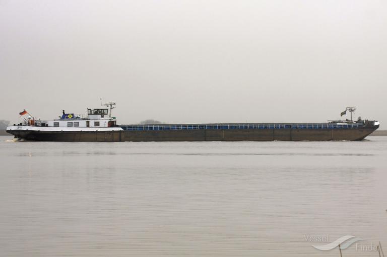 LENA, Cargo ship - Details and current position - MMSI 211743670 ...